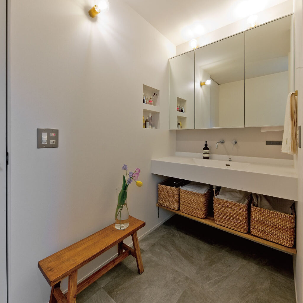 オリジナル造作洗面台 -04- | SUBACO（スバコ）| 小さな家を神戸・西宮・明石で 新築戸建て注文住宅