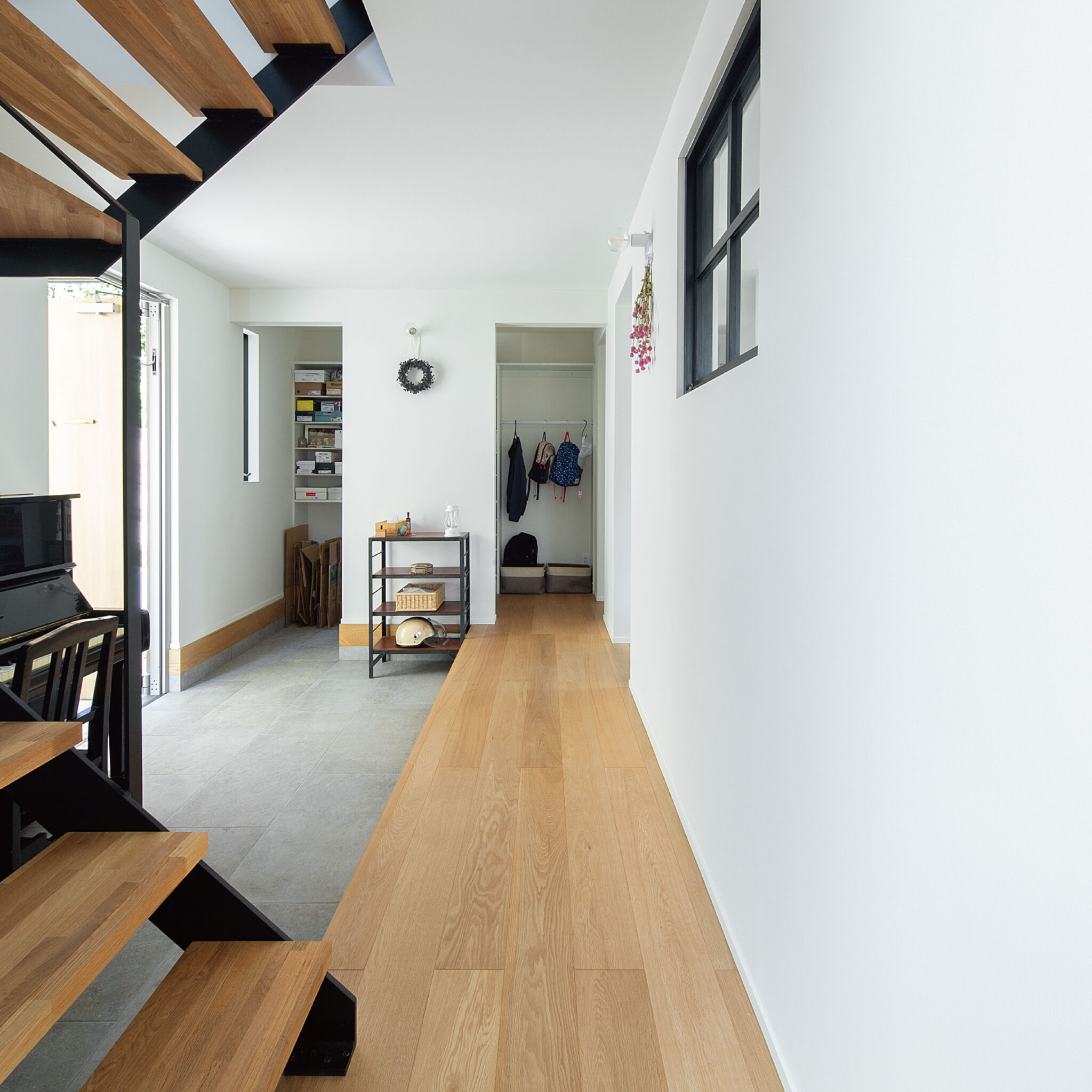 SUBACOの玄関事例紹介 | SUBACO（スバコ）| 小さな家を神戸・西宮・明石で 新築戸建て注文住宅