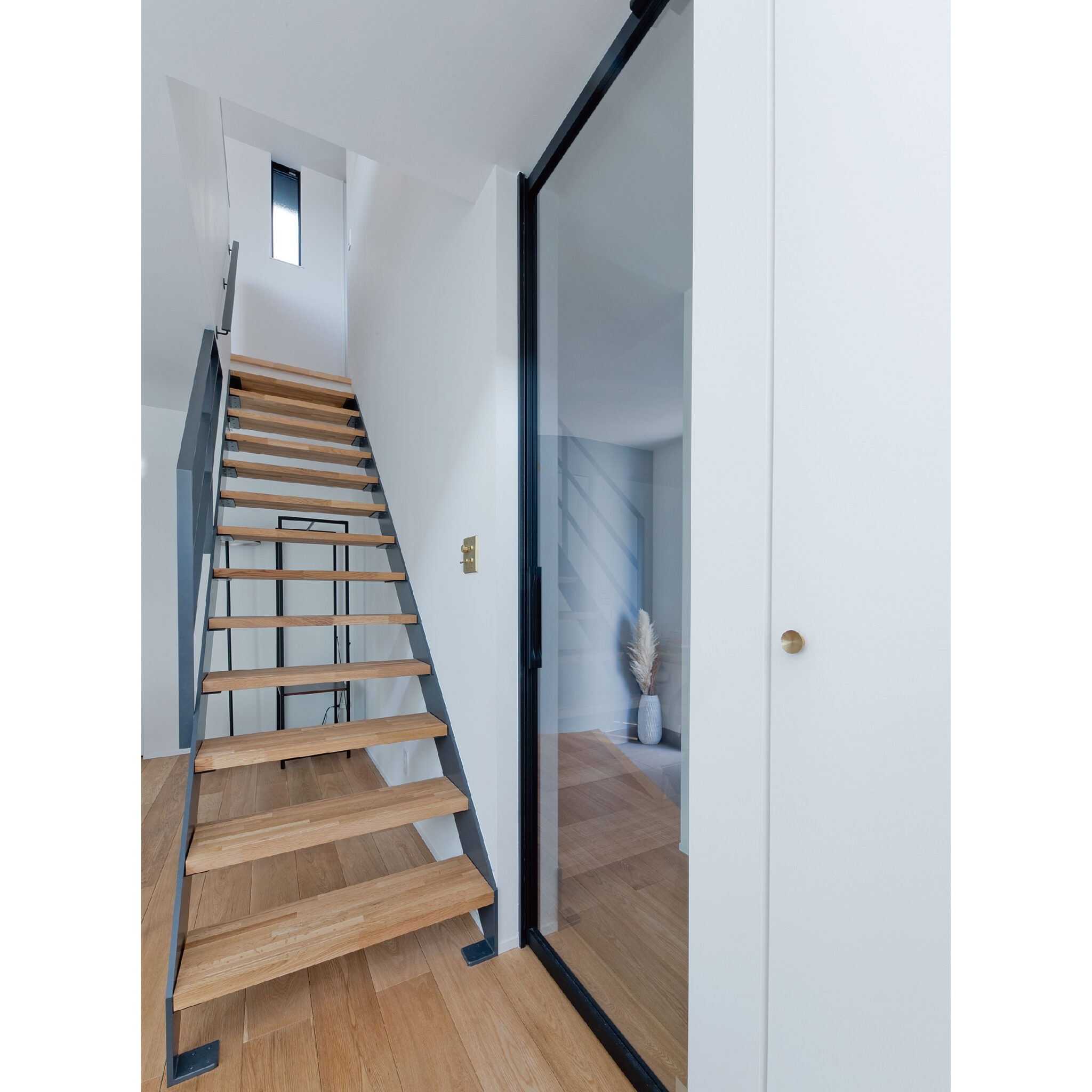 3｜SUBACOおすすめの建具メーカー | SUBACO（スバコ）| 小さな家を神戸・西宮・明石で 新築戸建て注文住宅