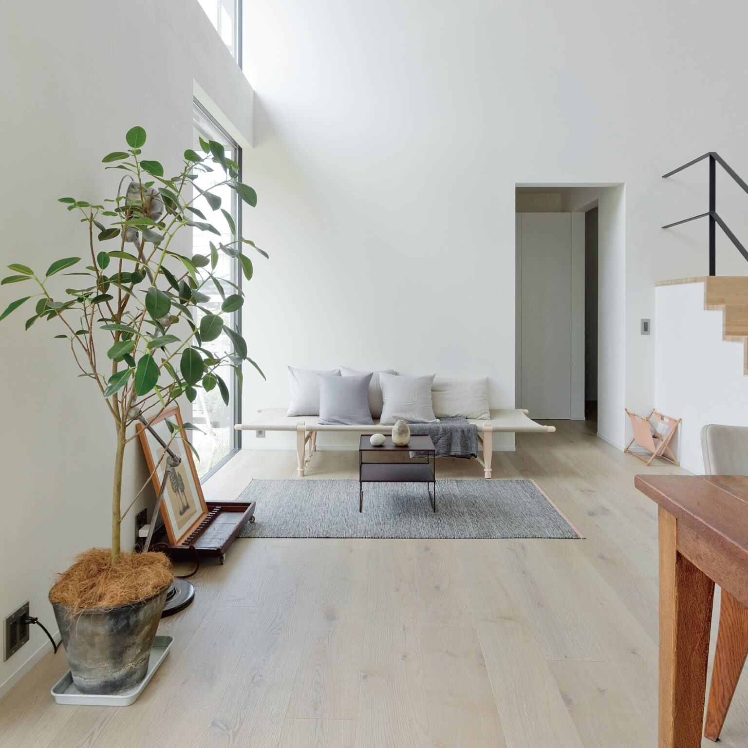 インテリアを彩る「調度品」 | SUBACO（スバコ）| 小さな家を神戸・西宮・明石で 新築戸建て注文住宅